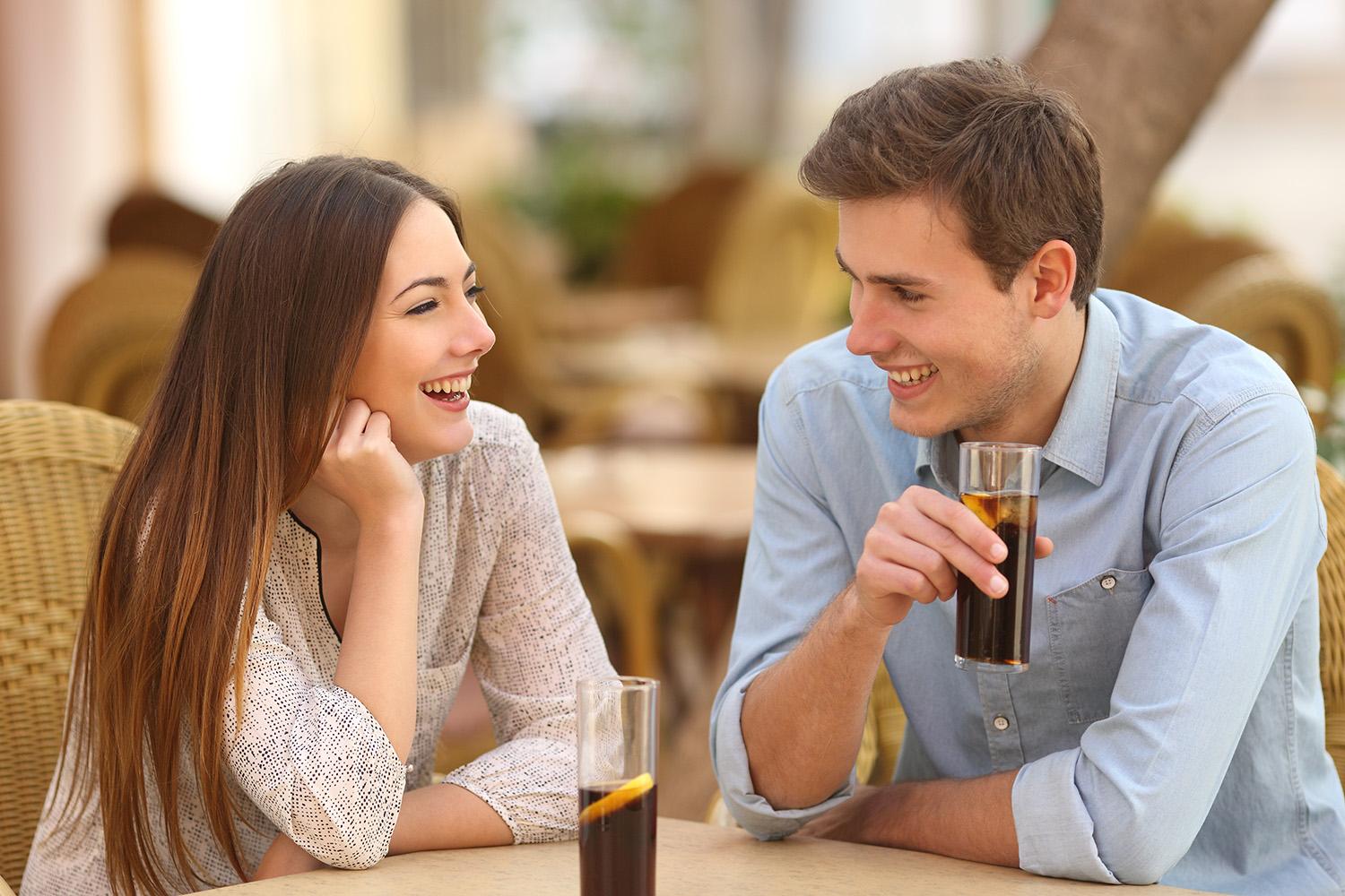 How Many Dates Should You Go On Before You Tell Your Partner About Your